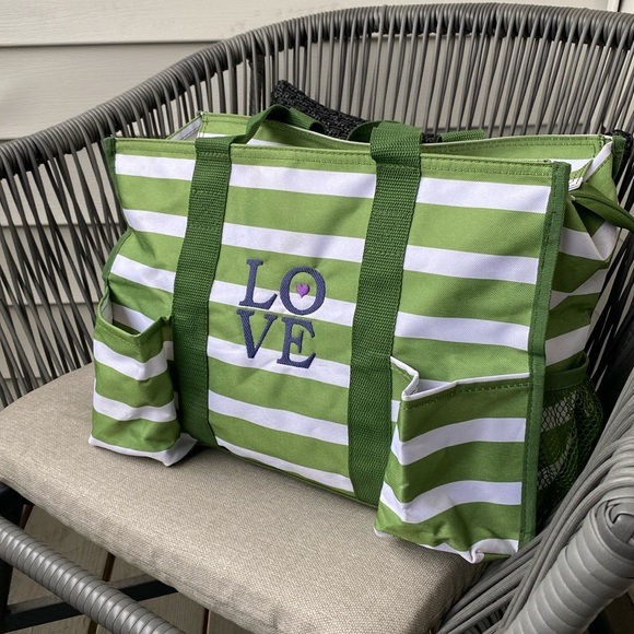 thirty-one | Bags | Thirty One Zip Top Organizing Utility Tote ...
